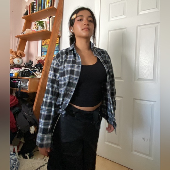 Uniqlo | Tops | Uniqlo Button Up Collar Gingham Plaid Blue Shacket ...